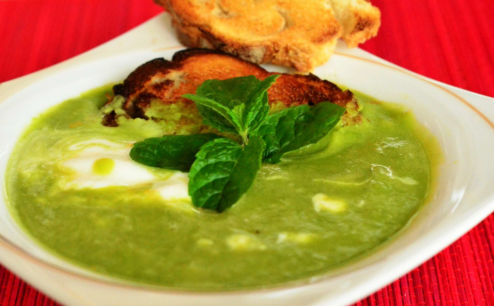 crema-de-mazare | walk with the wok