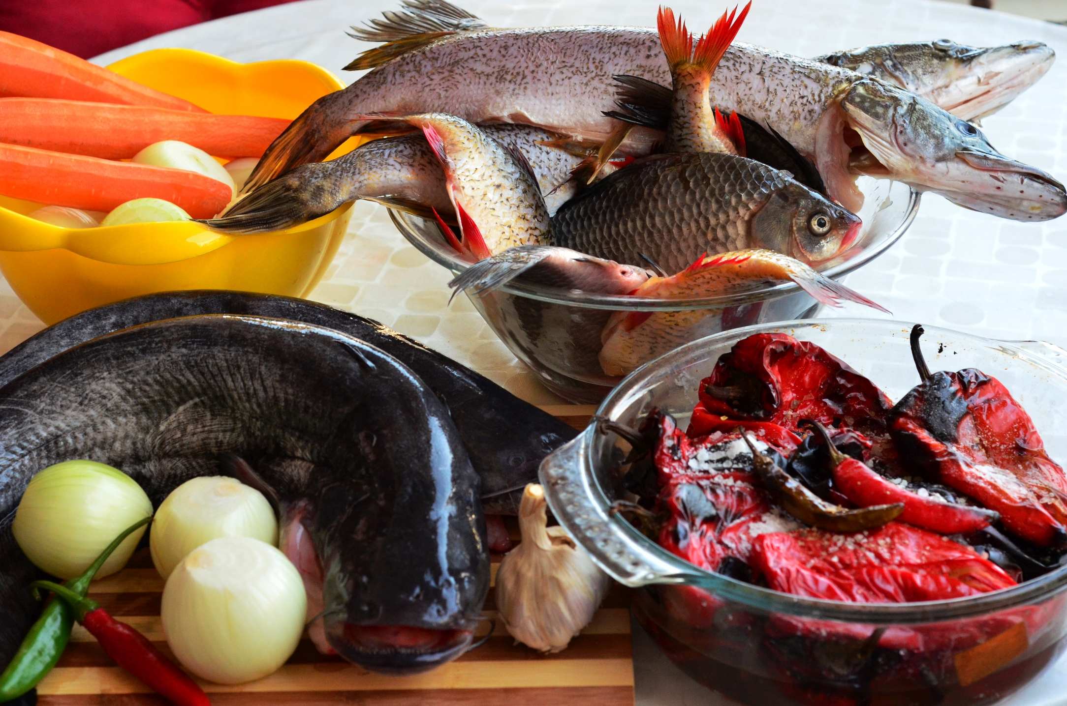 zacusca-de-peste | walk with the wok