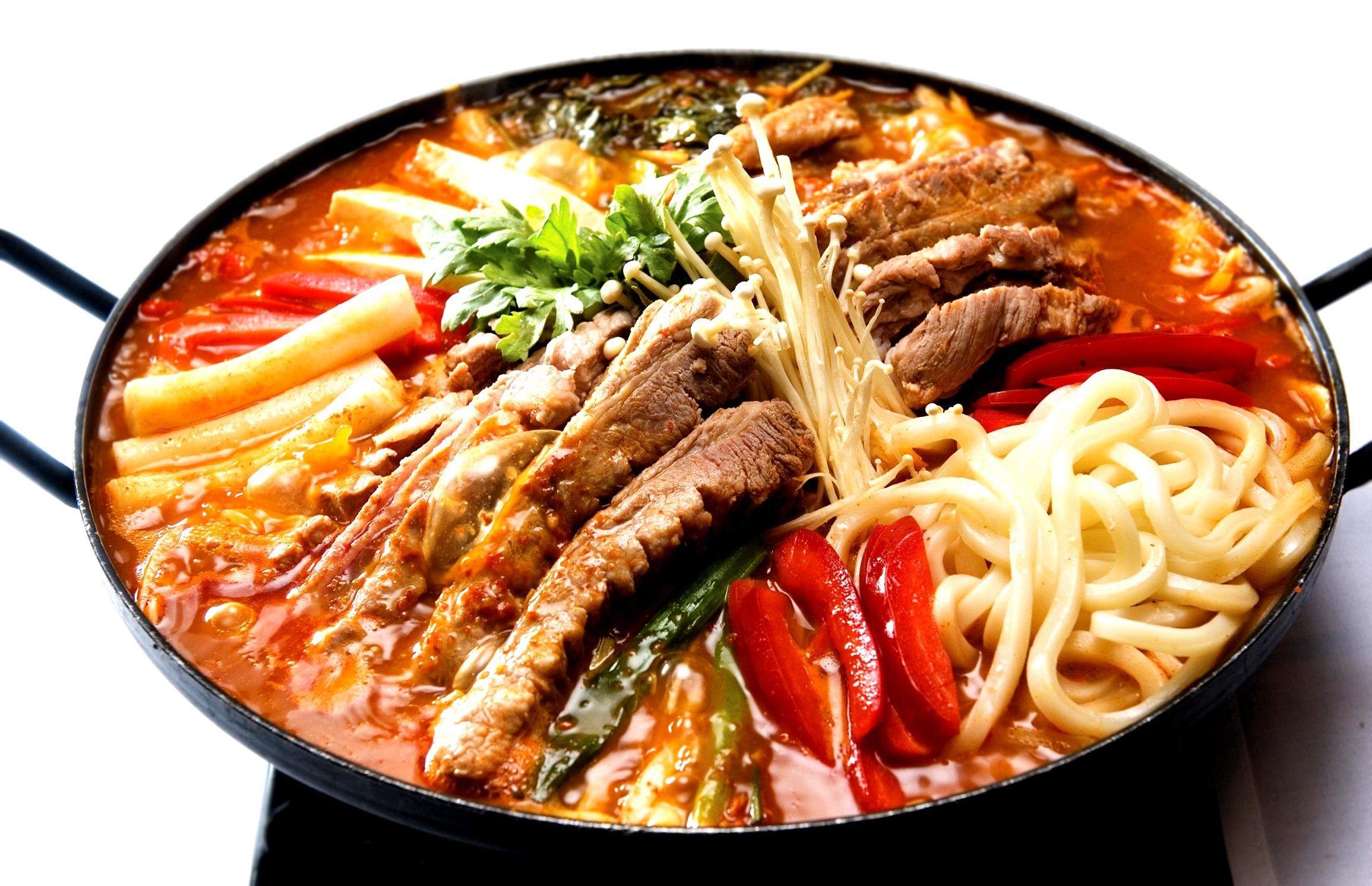 buddae-jjigae | walk with the wok